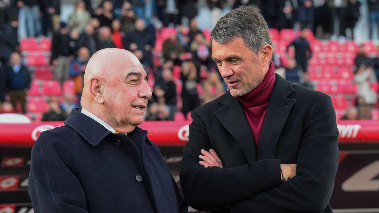 Maldini Lascia Il Milan E Questa Volta Per Sempre I E Il Momento
